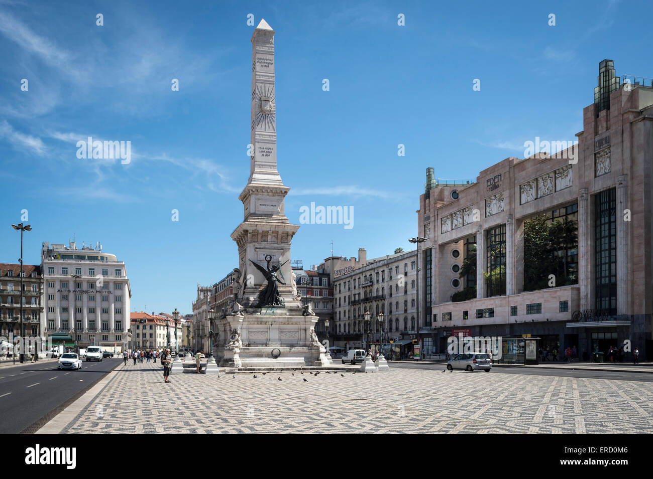 Restauradores square monument lisbon hi-res stock photography and ...