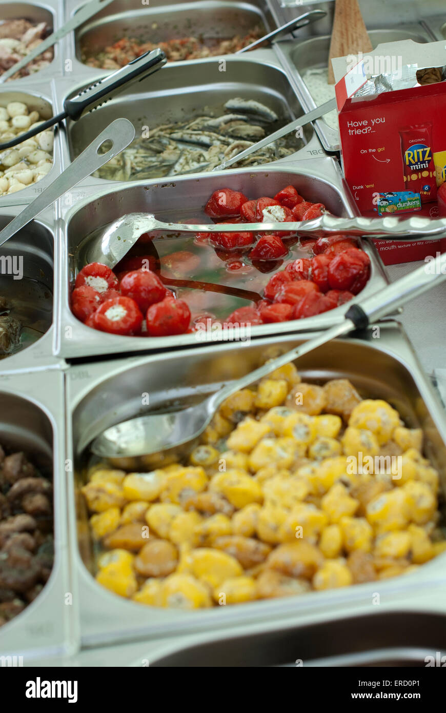 Deli counter hi-res stock photography and images - Alamy