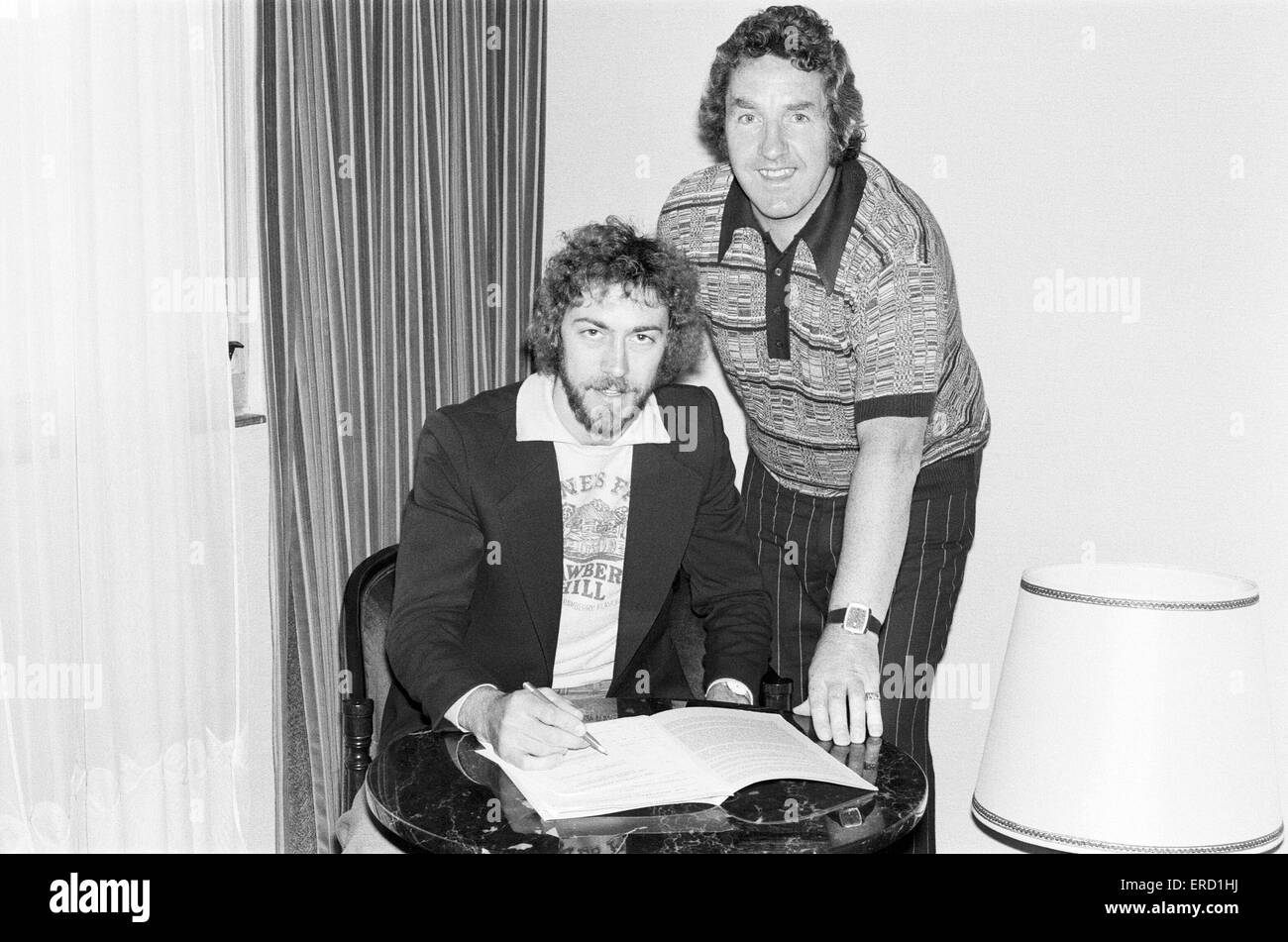 Charlie mackay Black and White Stock Photos & Images - Alamy