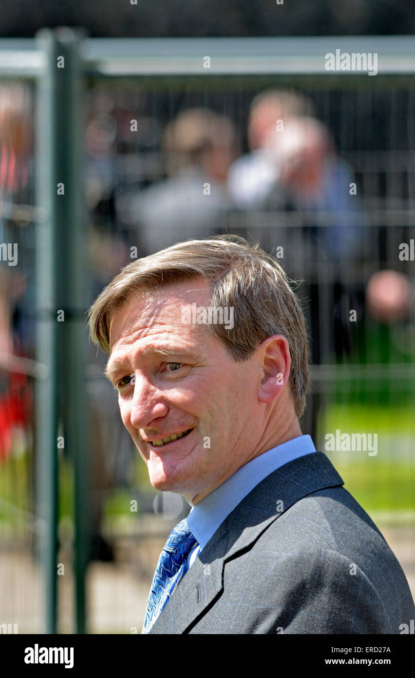 Person grieve hi-res stock photography and images - Alamy