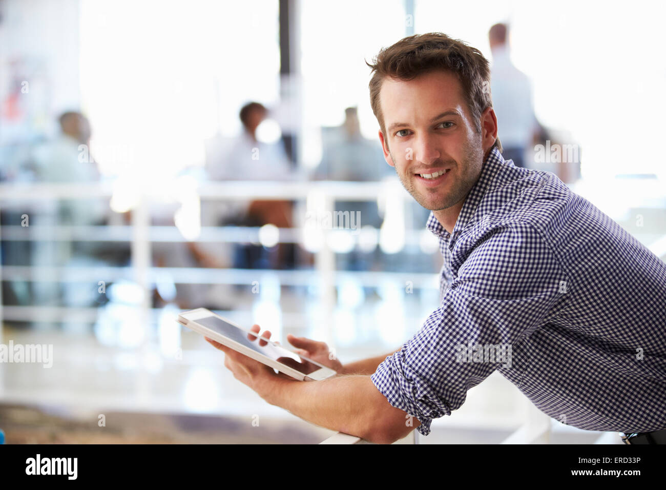 Corporate portrait tablet business hi-res stock photography and images ...