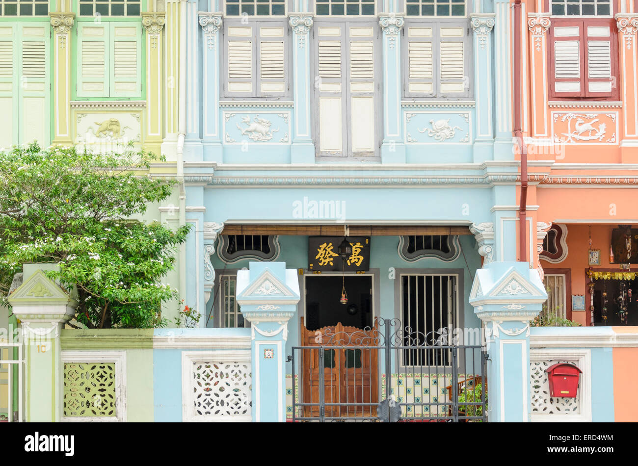 Peranakan style architecture singapore hi-res stock photography and ...