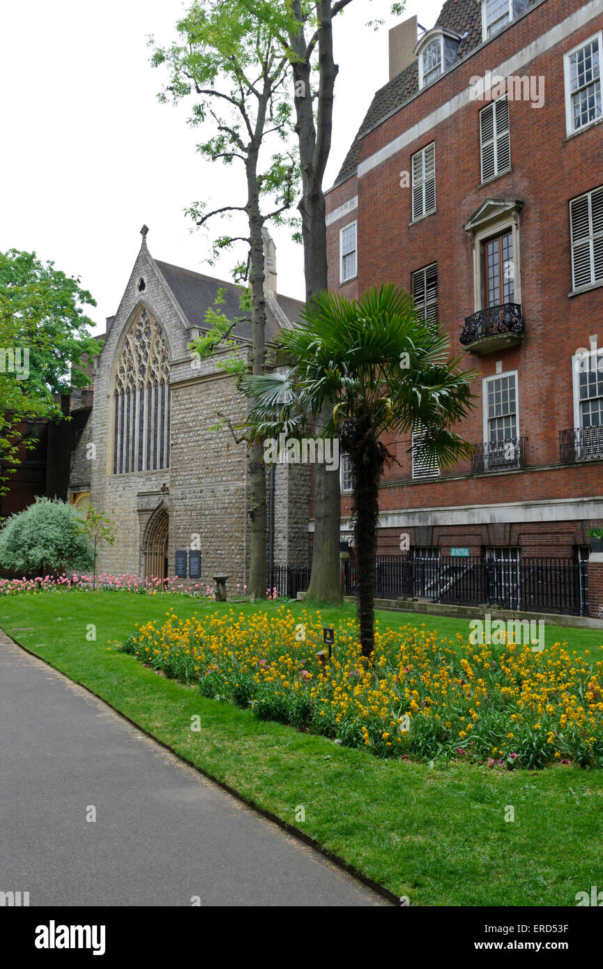 The beautiful interior of the Immaculate conception church farm street ...