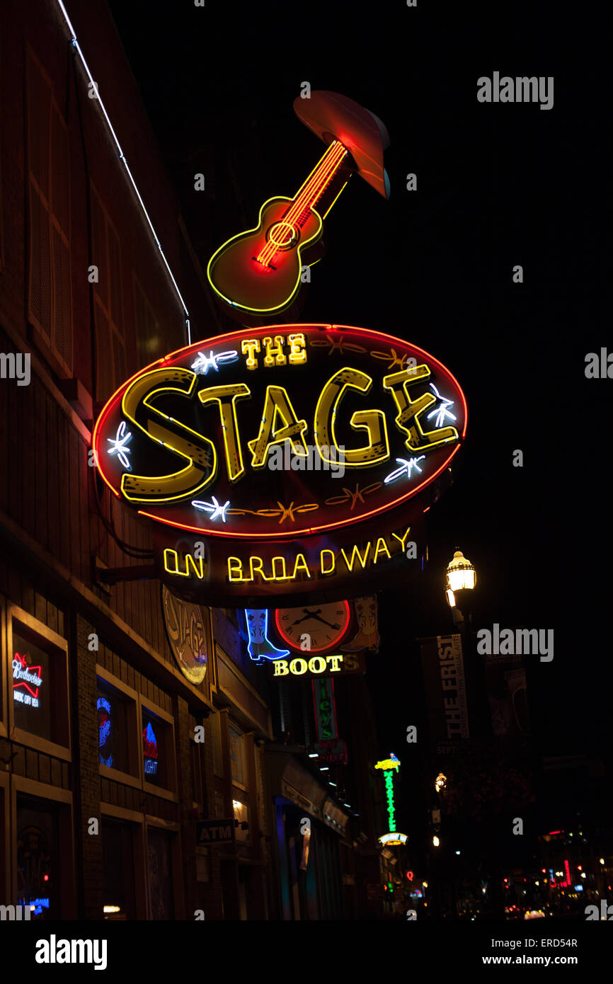 Nashville Broadway at night. Neon lights, Americana Stock Photo - Alamy