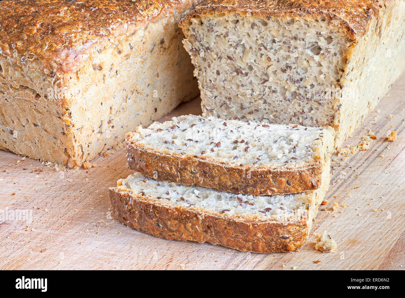 Wholemeal bread slice hi-res stock photography and images - Alamy
