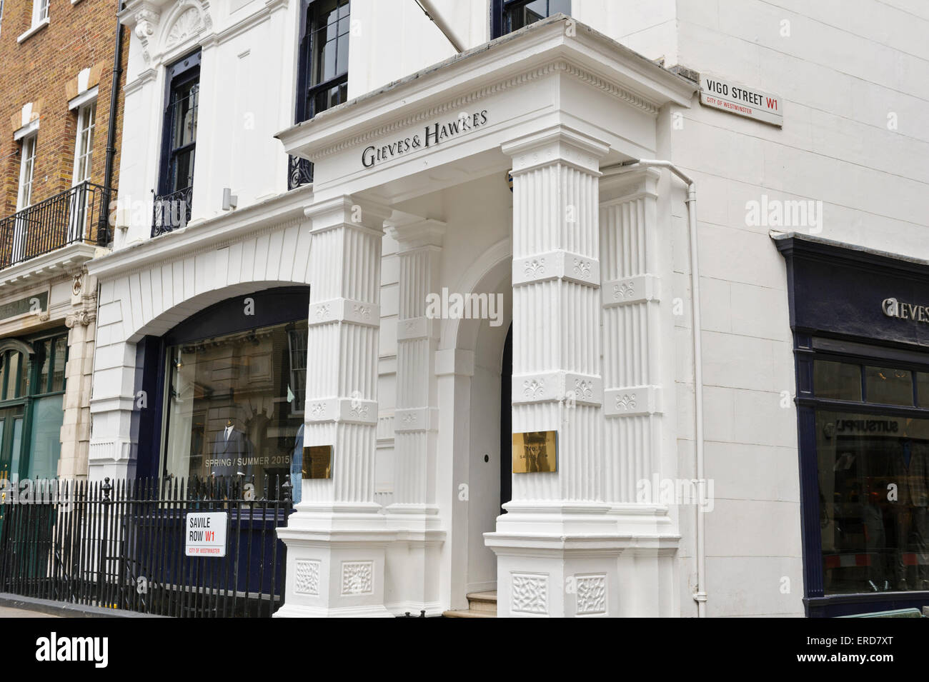 Savile row street sign hi-res stock photography and images - Alamy