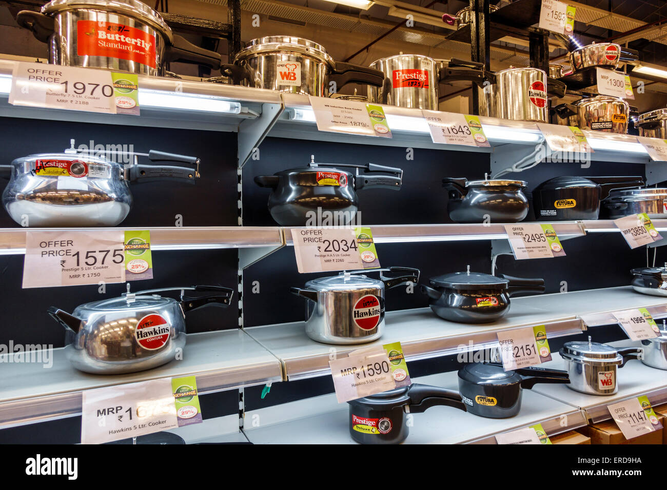 Mumbai India,Indian Asian,Lower Parel,High Street Phoenix,mall arcade ...