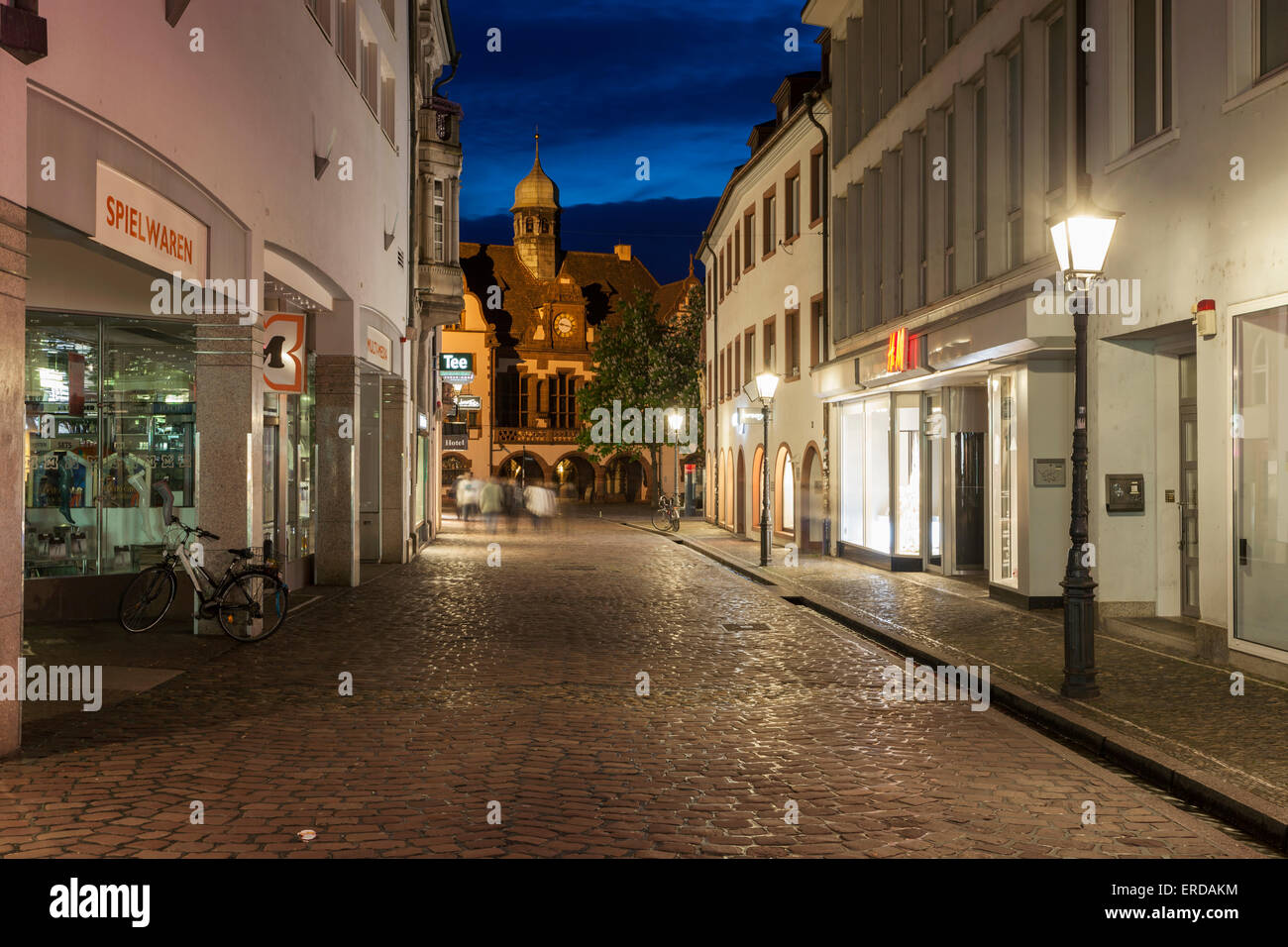 German town at night hi-res stock photography and images - Alamy