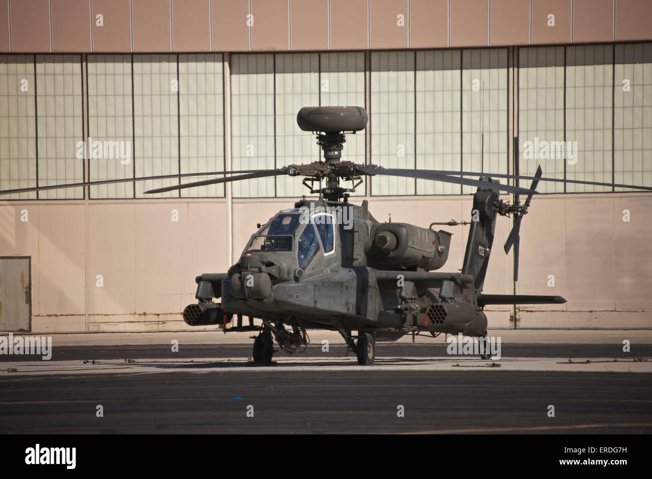 An ah 64d apache longbow hi-res stock photography and images - Alamy