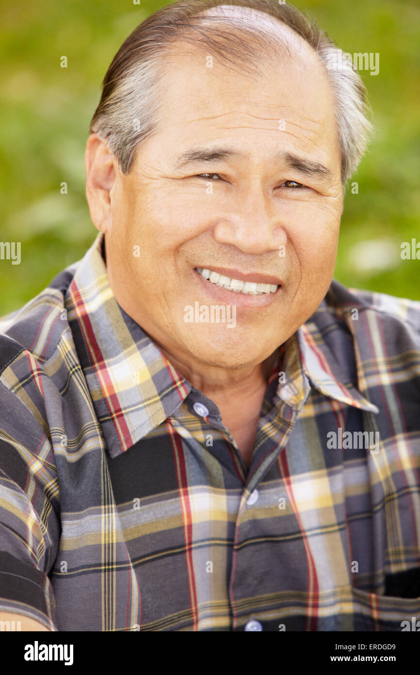 Portrait senior Asian man outdoors Stock Photo - Alamy