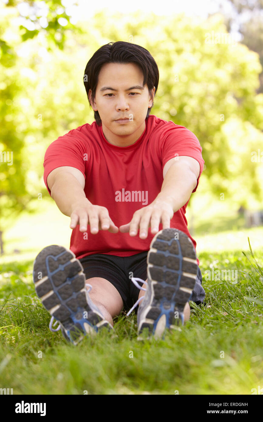 Asian man exercising Stock Photo - Alamy