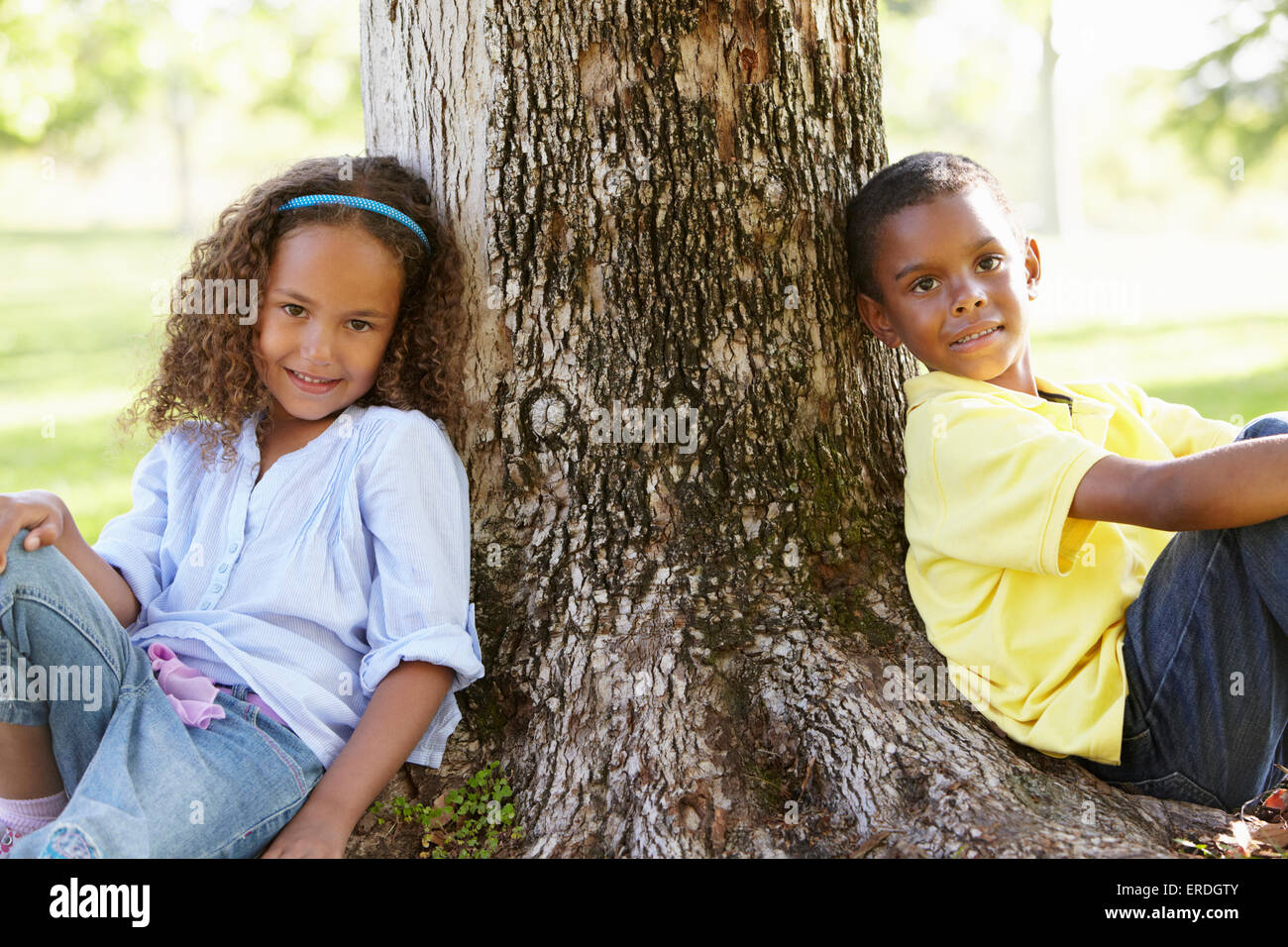 Children playing outside in garden hi-res stock photography and images ...