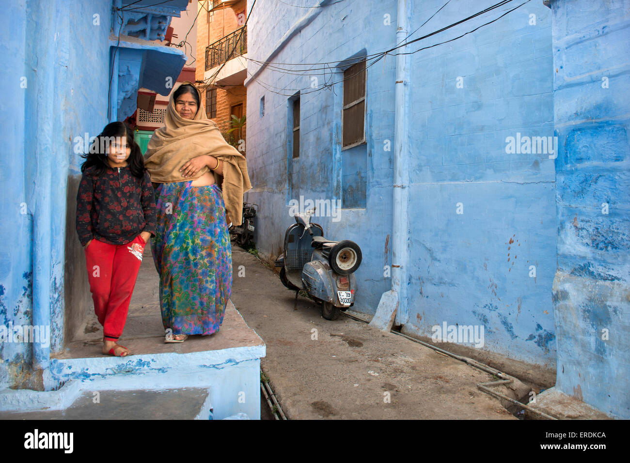 India, Rajasthan, Jodhpur, daily life, woman Stock Photo - Alamy