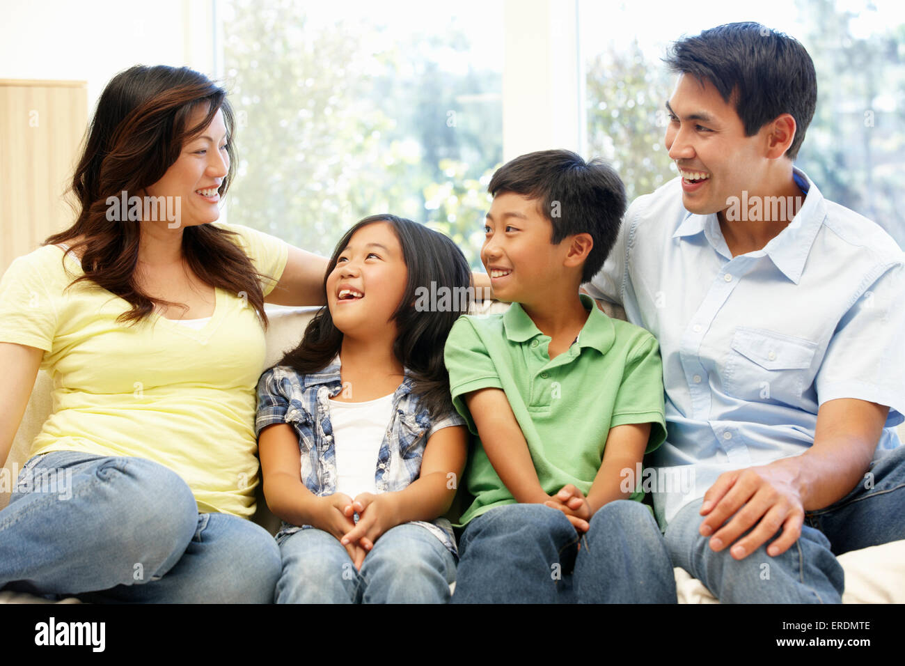 Asian family portrait Stock Photo - Alamy Asian family portrait Stock Photo - Alamy
