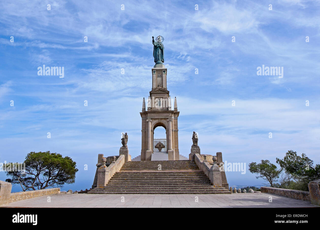 Christ statue Cristo Rei, Puig de San Salvador, Felanitx, Majorca ...