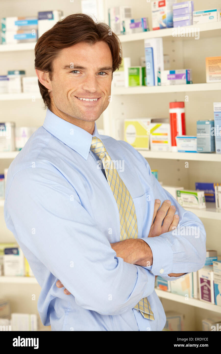Working in the nhs hi-res stock photography and images - Alamy