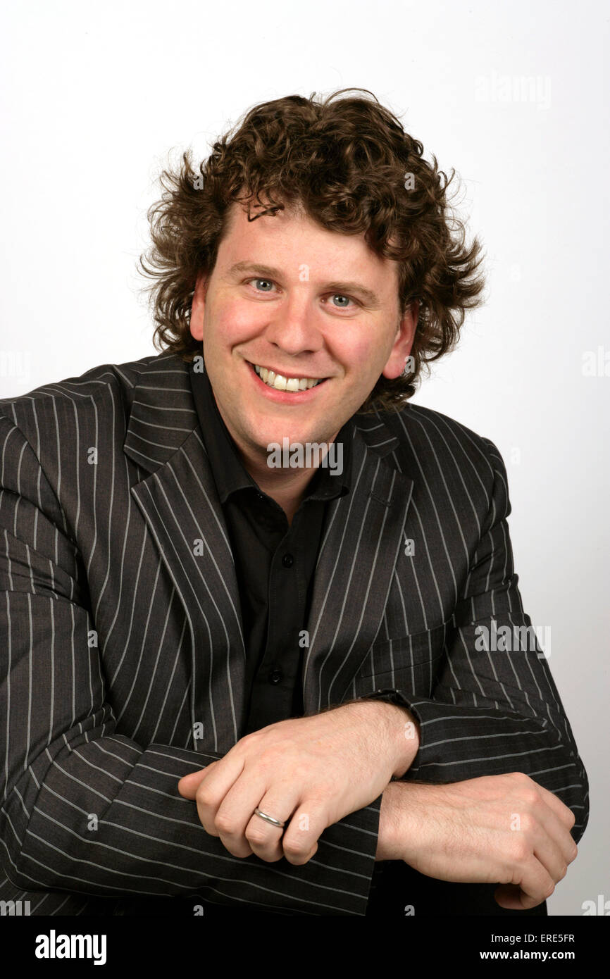 Dominic Seldis, (B.Suffolk, June 1971) British Double Bass soloist, new ...