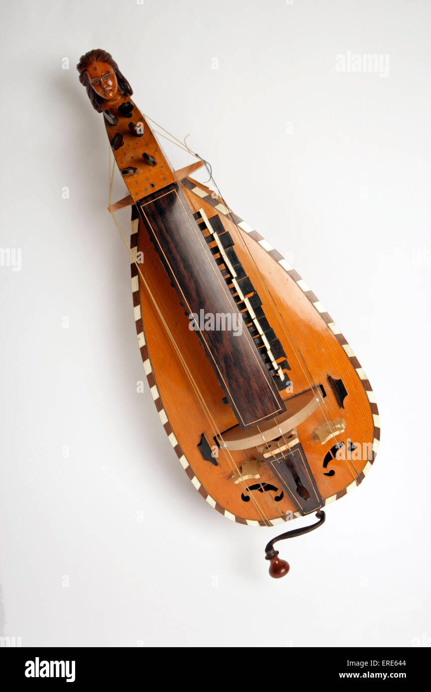 Baroque Hurdy Gurdy