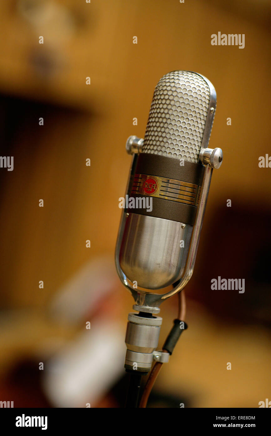 RCA 77 pill microphone on a stand - generic Stock Photo - Alamy