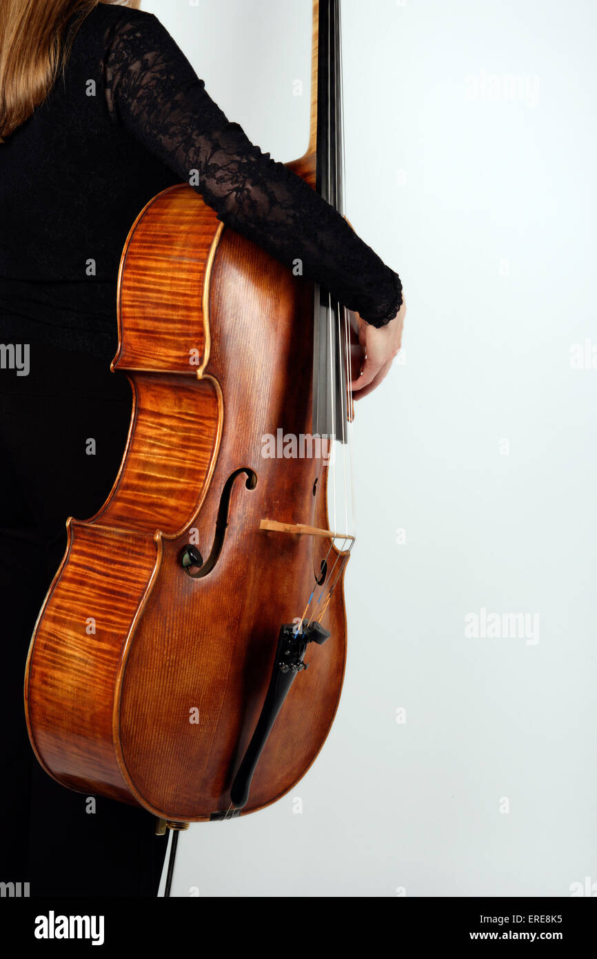 Cello concert hi-res stock photography and images - Alamy