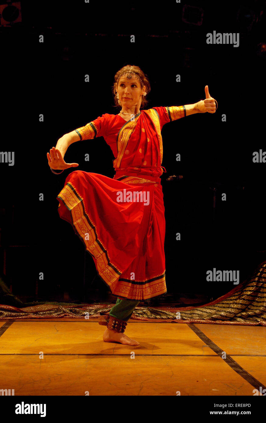Female Indian dancer in various traditional poses of Indian dance Stock ...