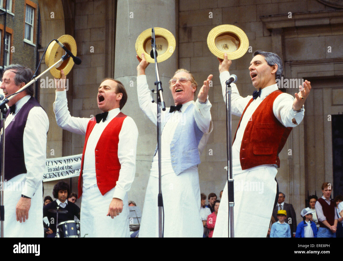Barber shop quartet hi-res stock photography and images - Alamy