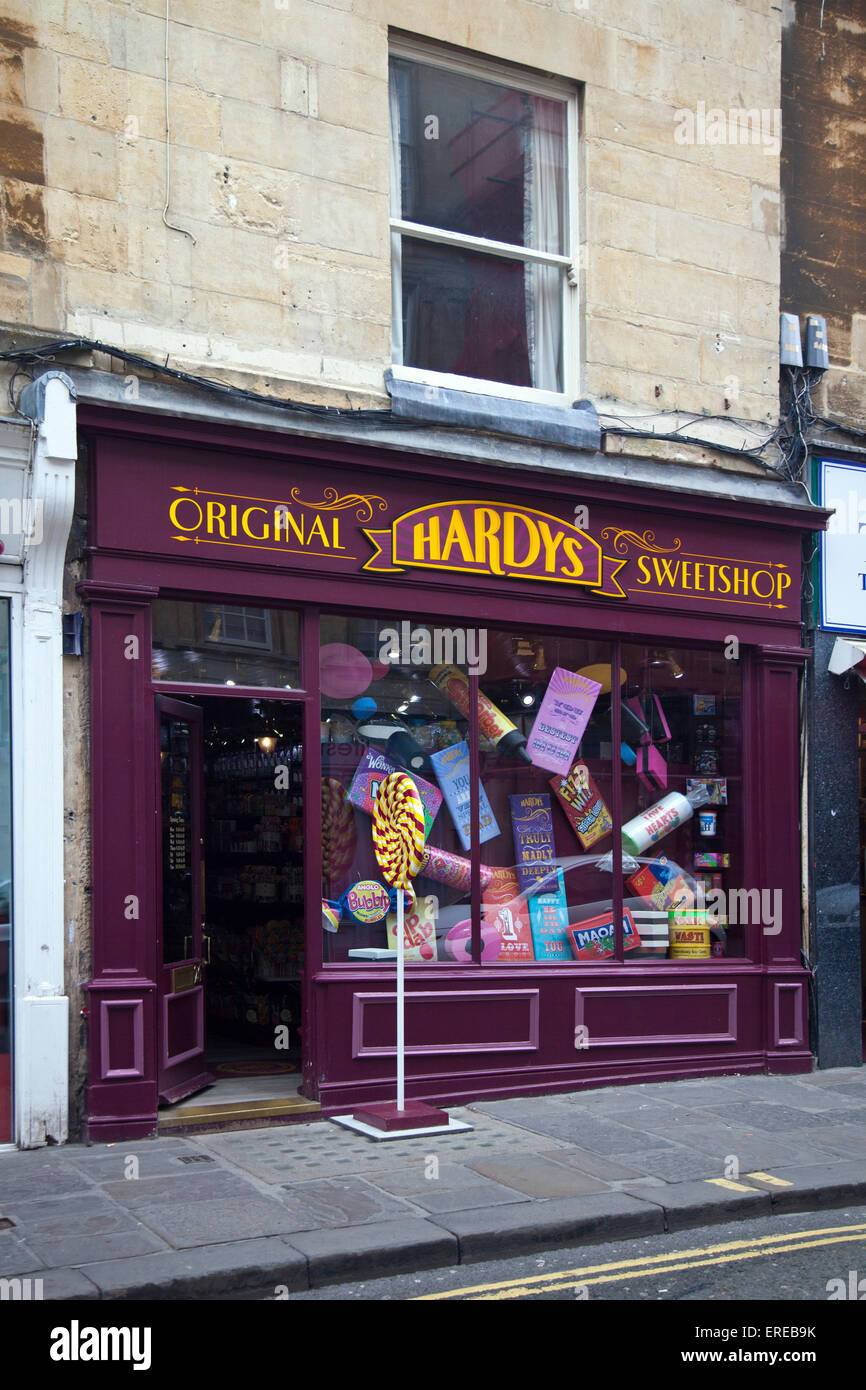 British sweet shop hi-res stock photography and images - Alamy