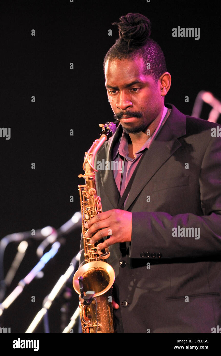 Jason yarde saxophone hi-res stock photography and images - Alamy