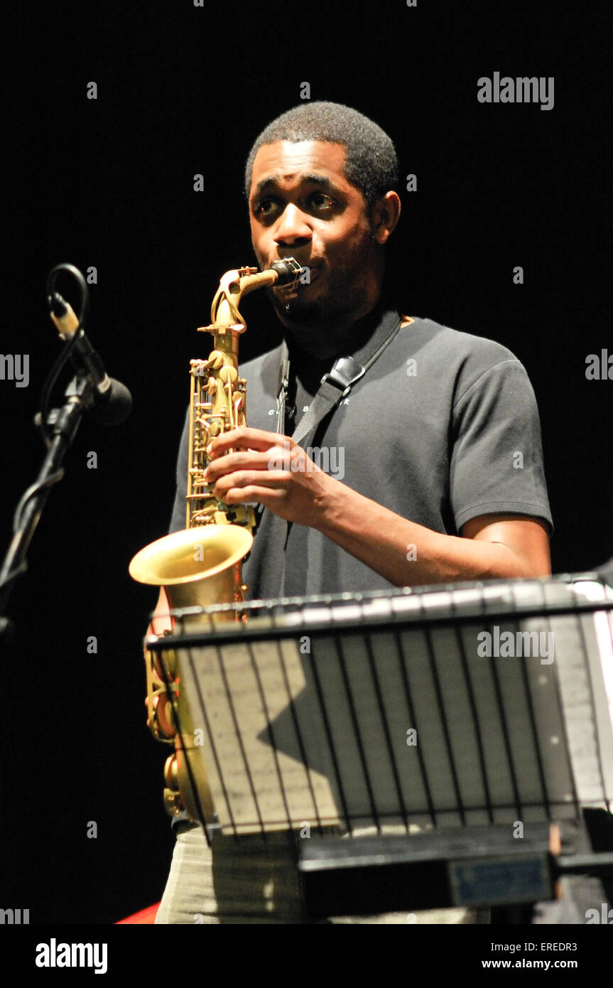 Facey hi-res stock photography and images - Alamy