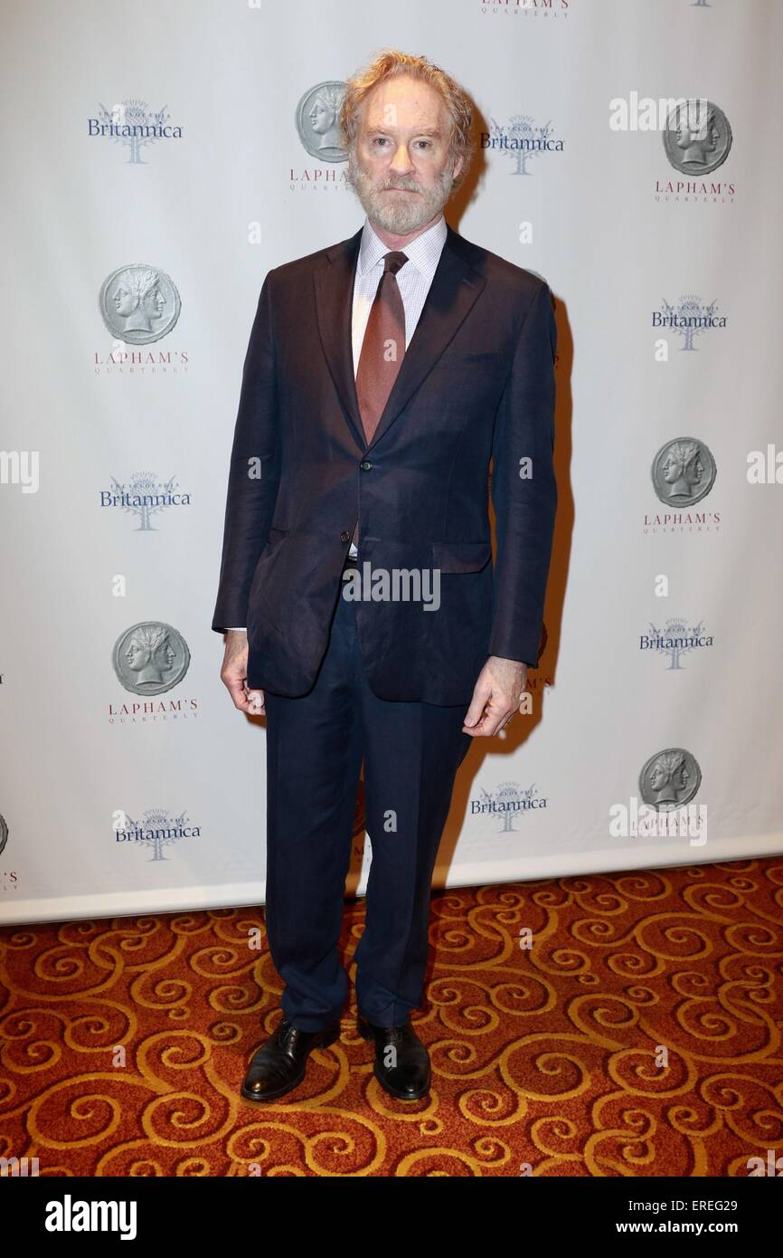 Kevin kline the laphams quarterly decades ball hi-res stock photography ...