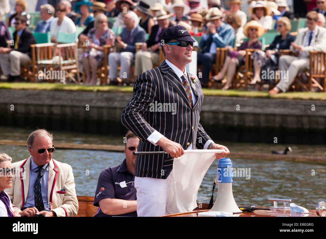 Henley regatta hi-res stock photography and images - Alamy