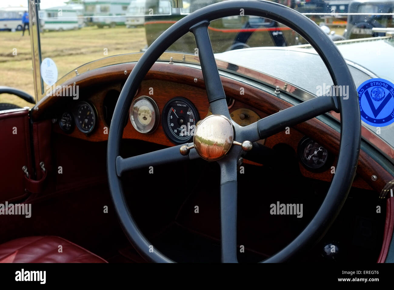 Bentley dashboard hi-res stock photography and images - Alamy