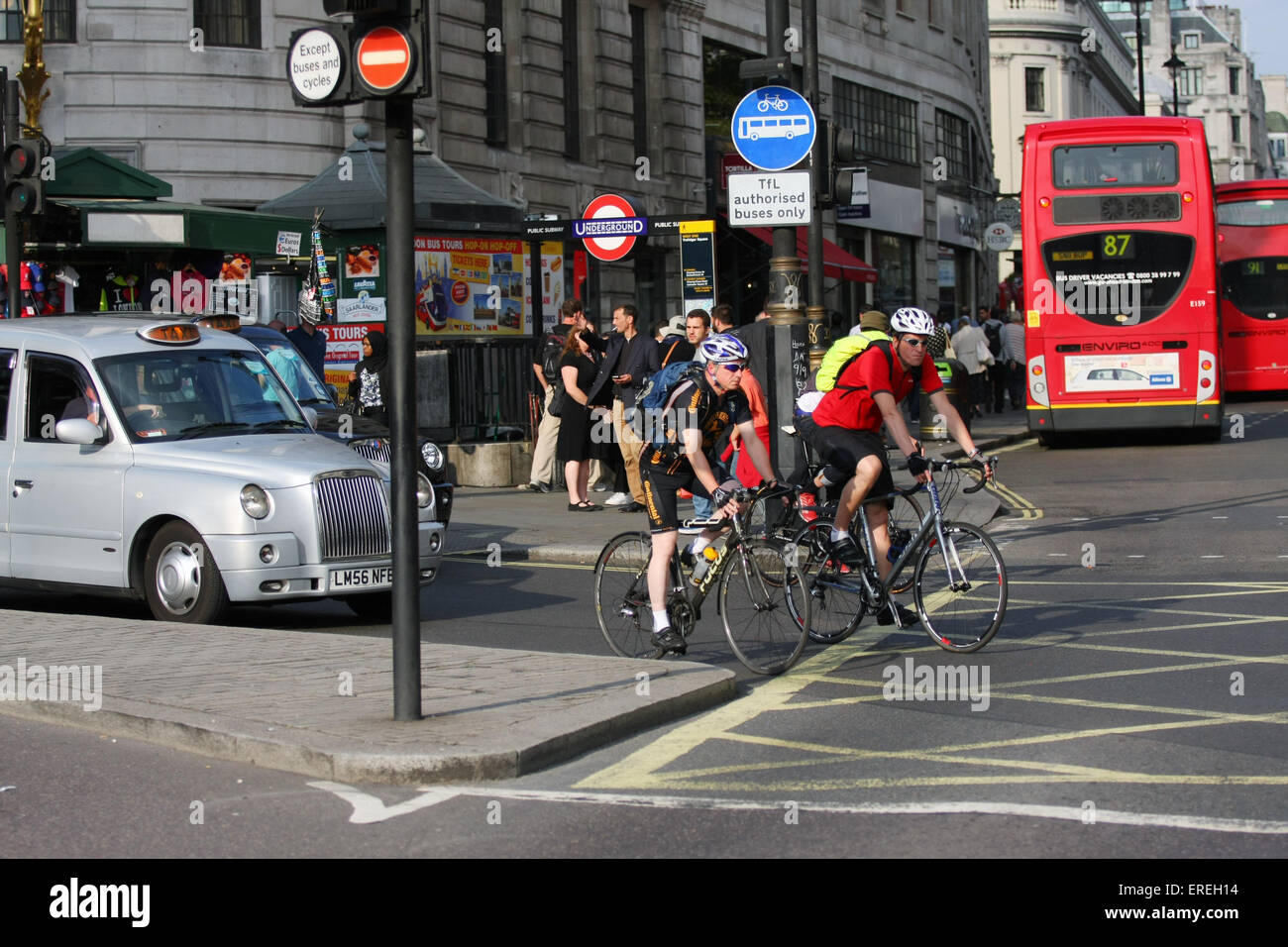 Entering box junction hi-res stock photography and images - Alamy
