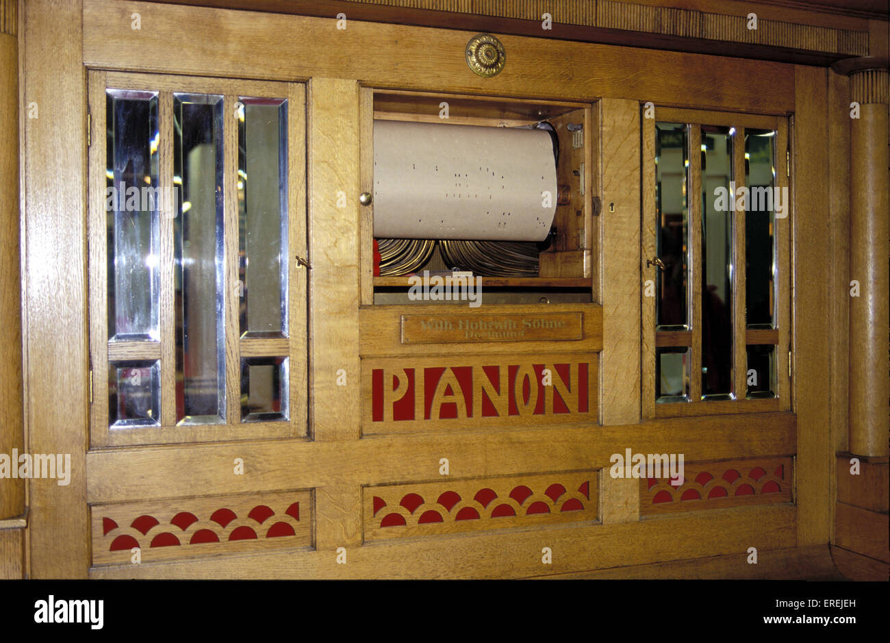 instruments - keyboard - mechanical Welte Mignon Reproduction Piano ...