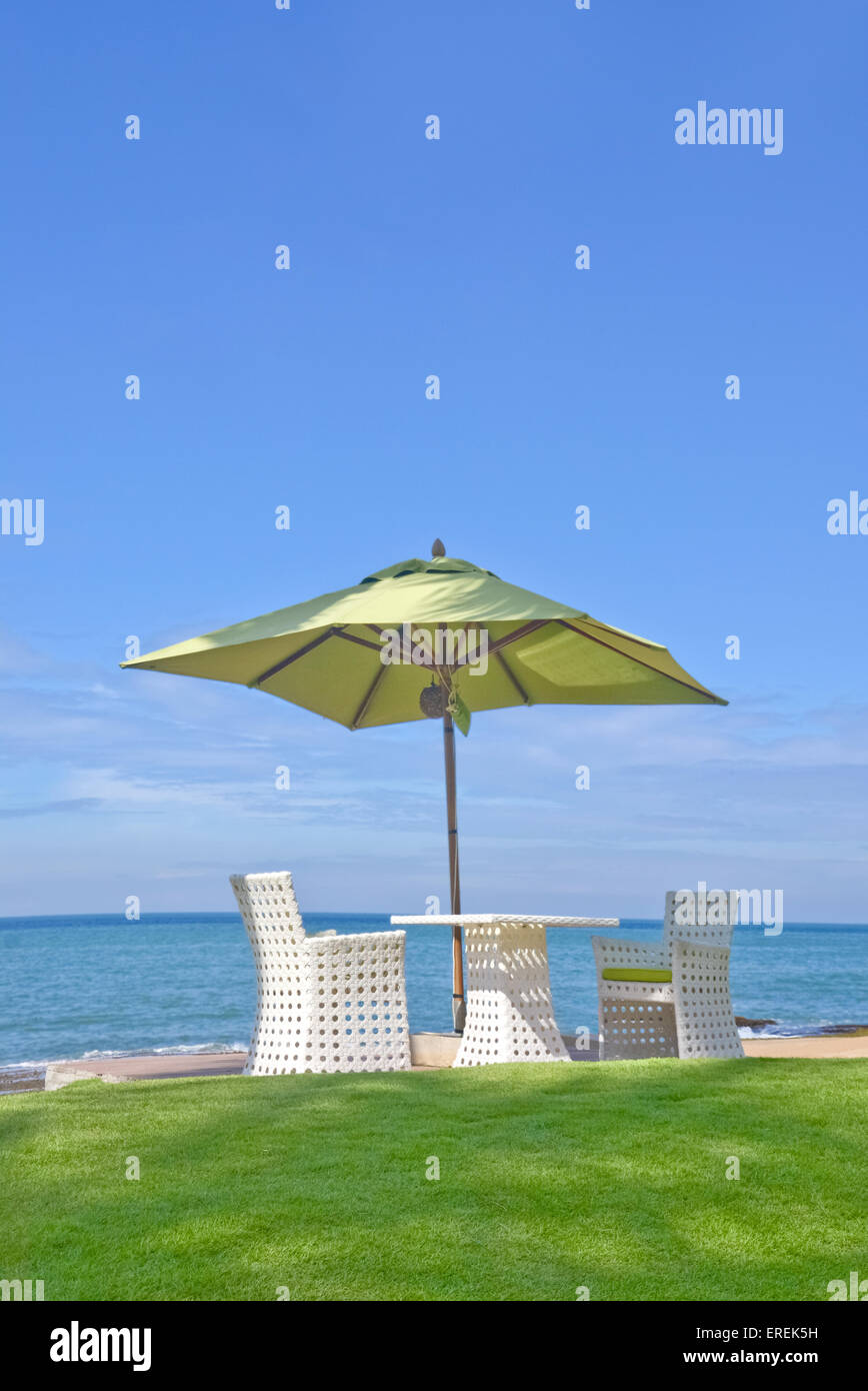 Sunbath hi-res stock photography and images - Alamy