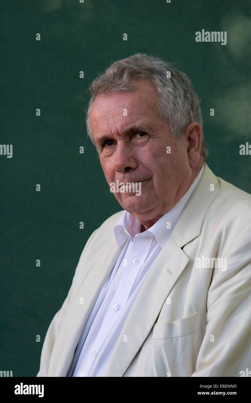 Martin Bell OBE, British Unicef UK Ambassador, a former broadcast war ...
