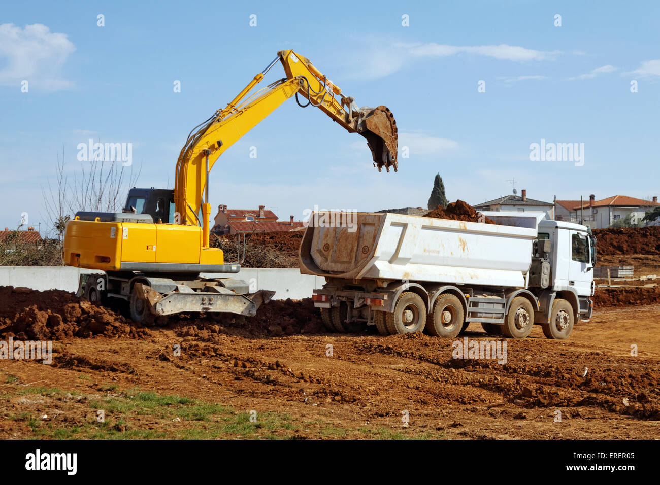 Tipper truck unloading hi-res stock photography and images - Alamy