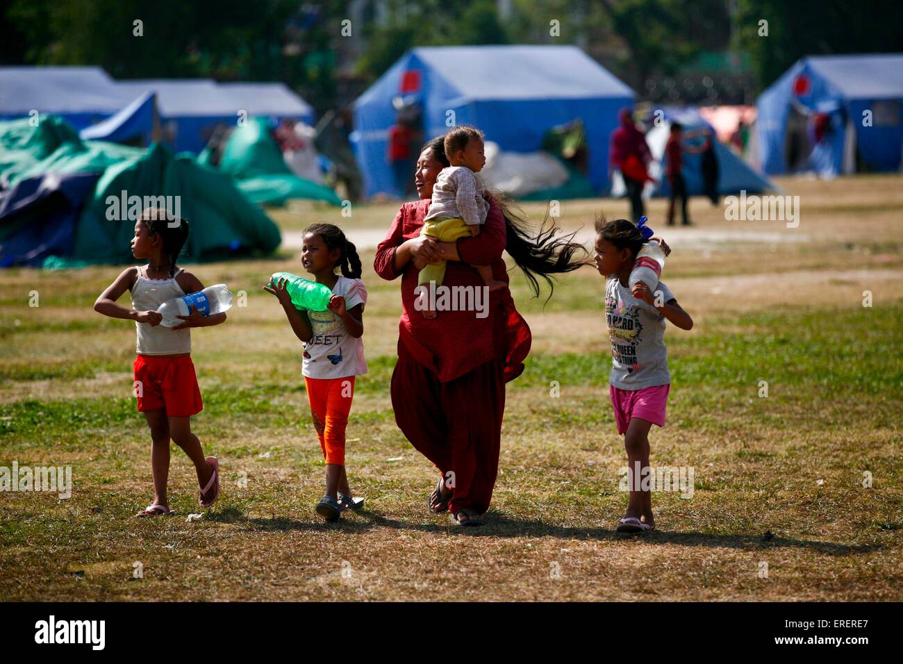 Humanitarian earthquake in nepal hi-res stock photography and images ...