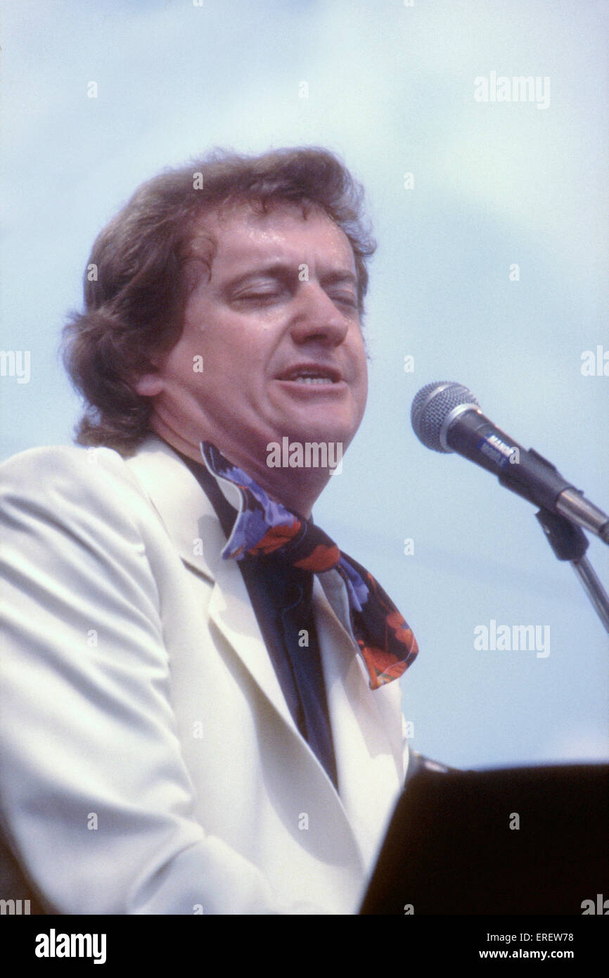 Zoot Money performing at the Capital Radio Jazz Festival in Knebworth ...