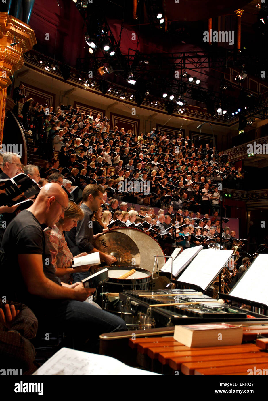 Rah royal albert hall hi-res stock photography and images - Alamy