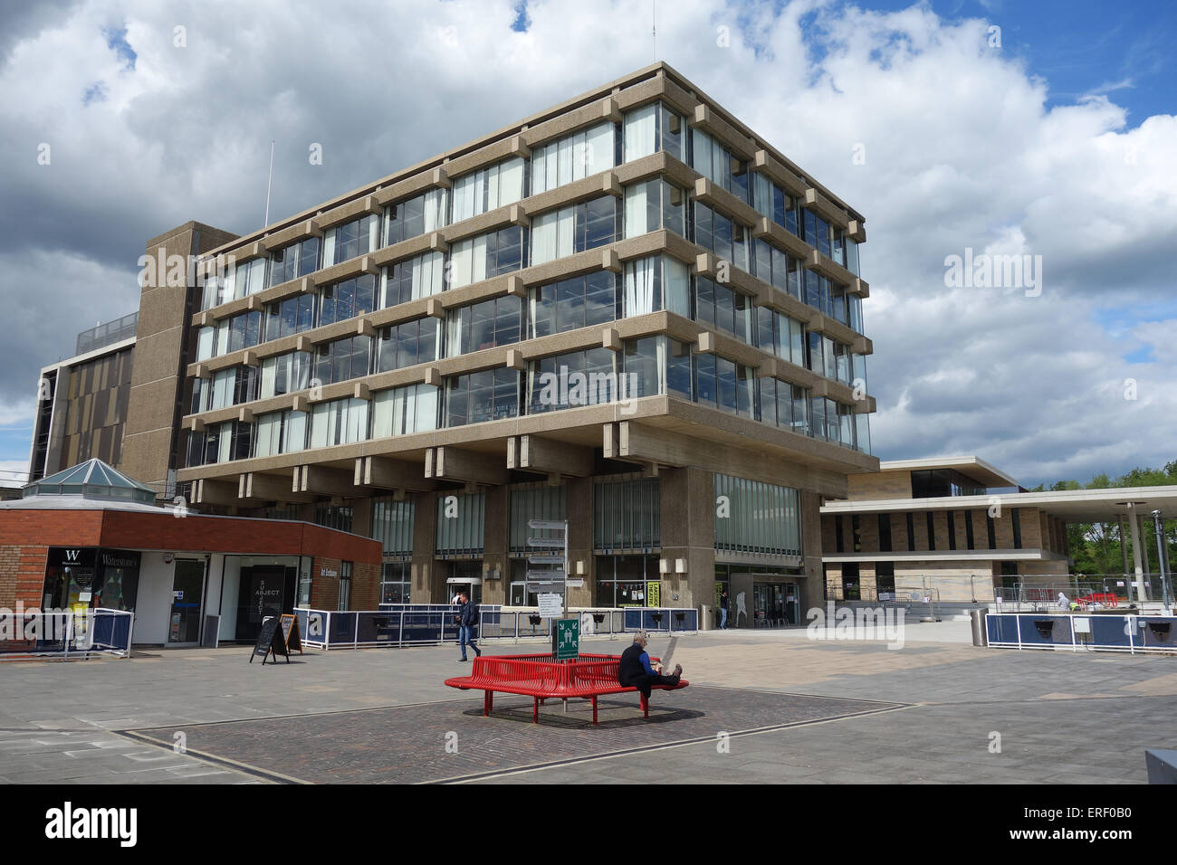 Square 5 and the Albert Sloman Library, University of Essex, Wivenhoe ...