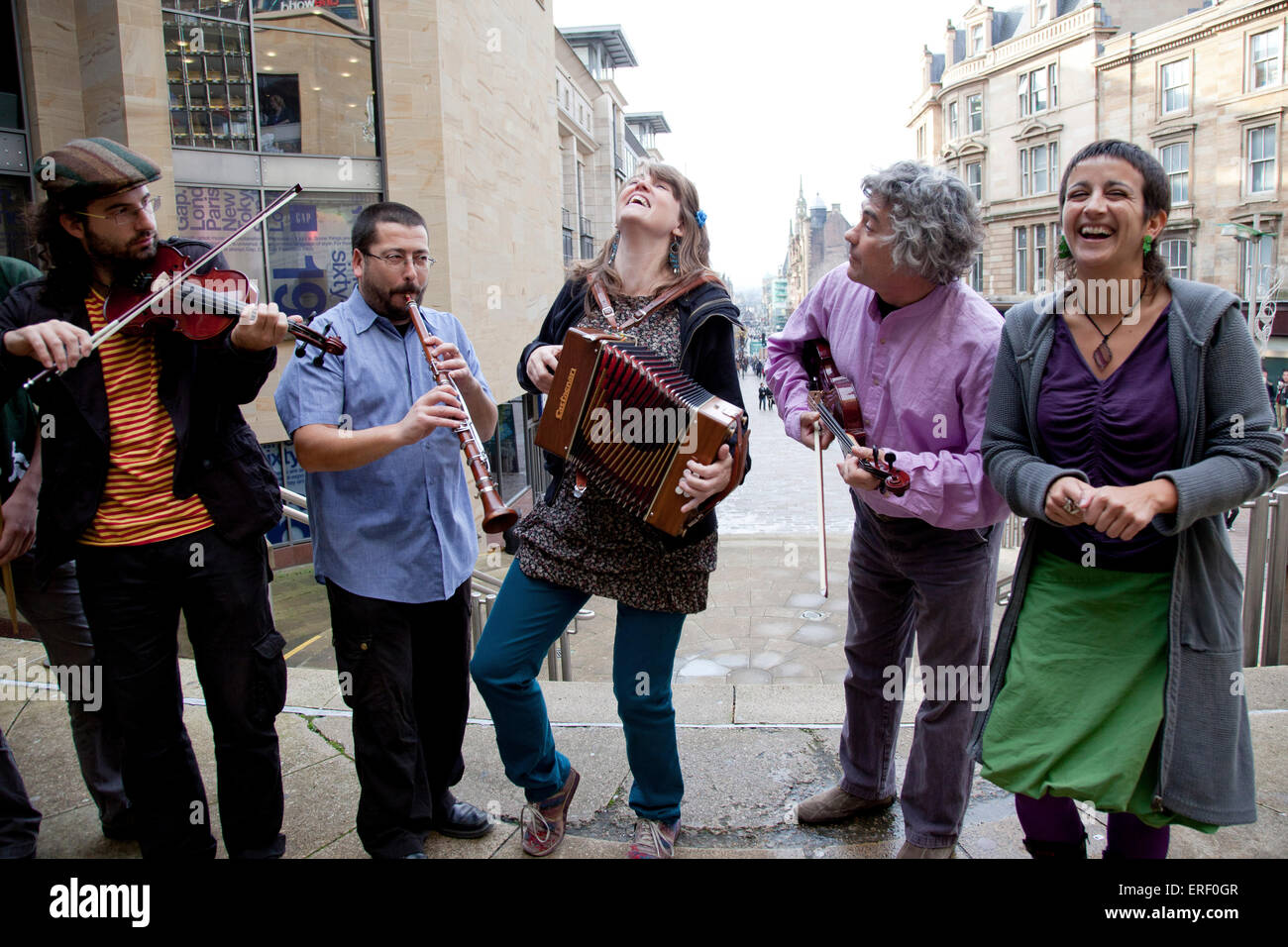 Sol i Serena - Spanish folk band. Photographed at Celtic Connections ...