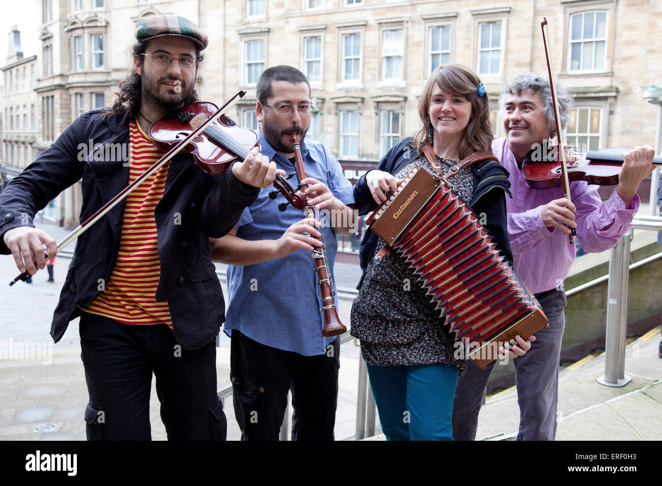 Sol i Serena - Spanish folk band. Photographed at Celtic Connections ...