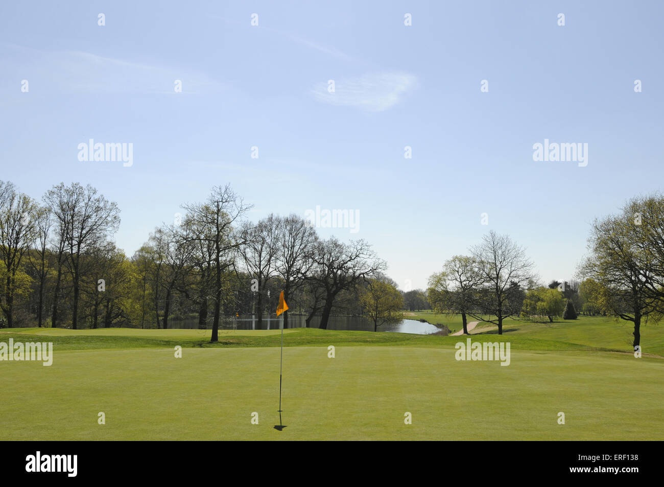 3rd hole flag hi-res stock photography and images - Alamy