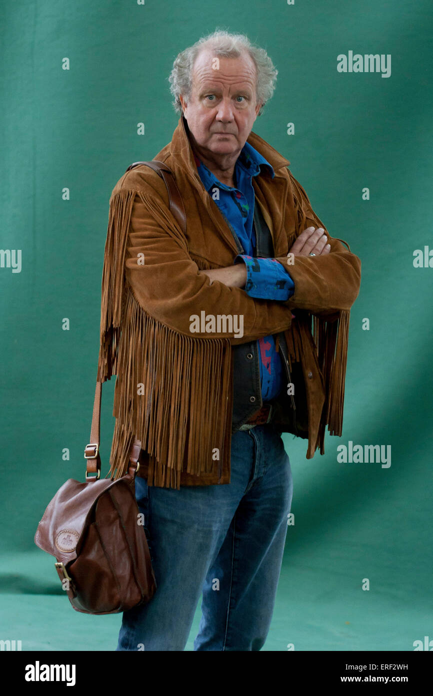 International correspondent hi-res stock photography and images - Alamy