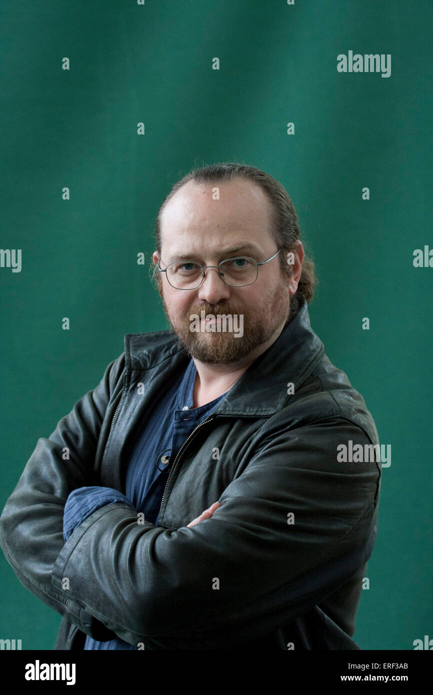 Stuart macbride book hi-res stock photography and images - Alamy