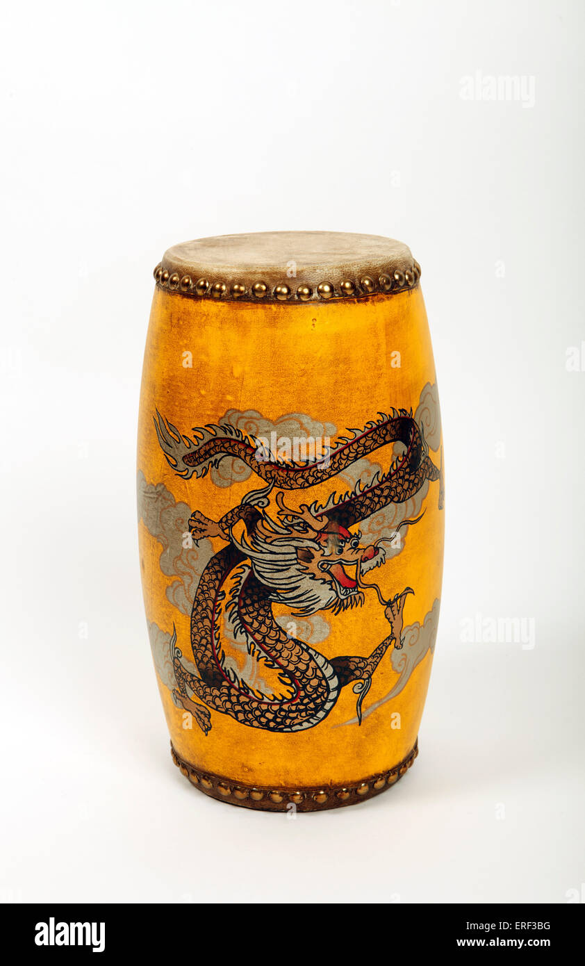 Chinese drum, Double-headed Barrel drum with Dragon motif on the side ...