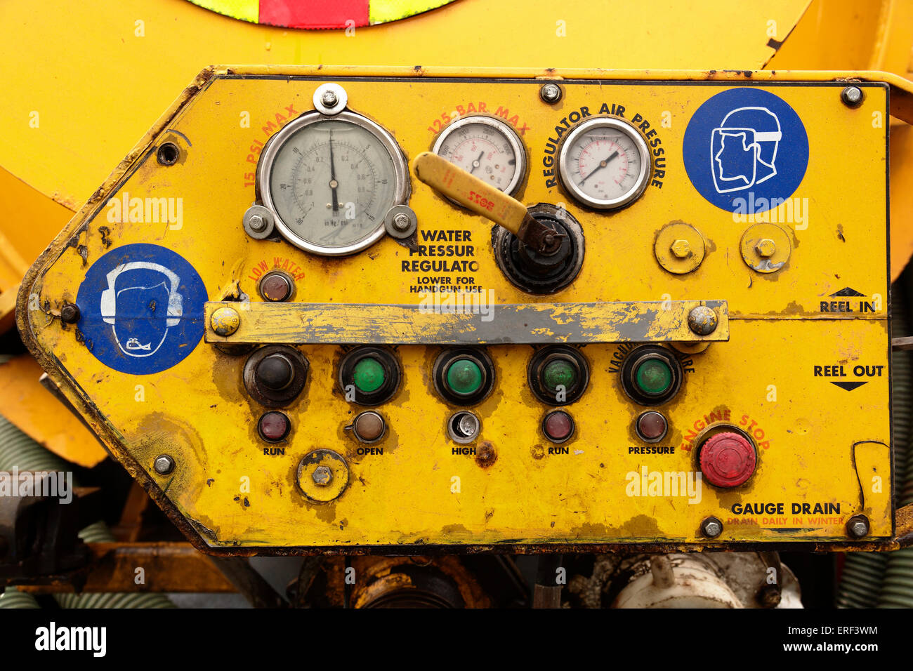 Control dials hi-res stock photography and images - Alamy