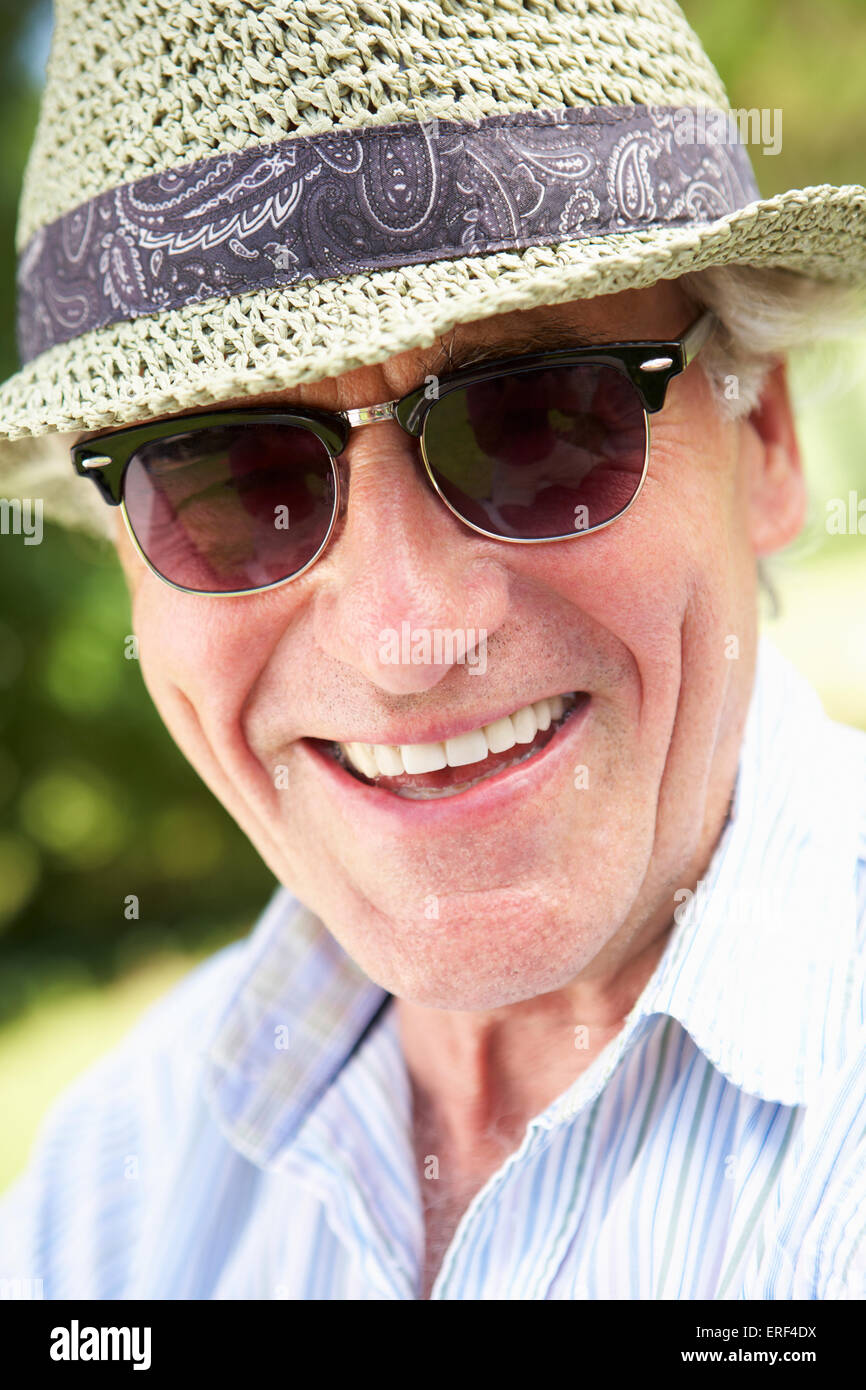 Senior man in hat hi-res stock photography and images - Alamy