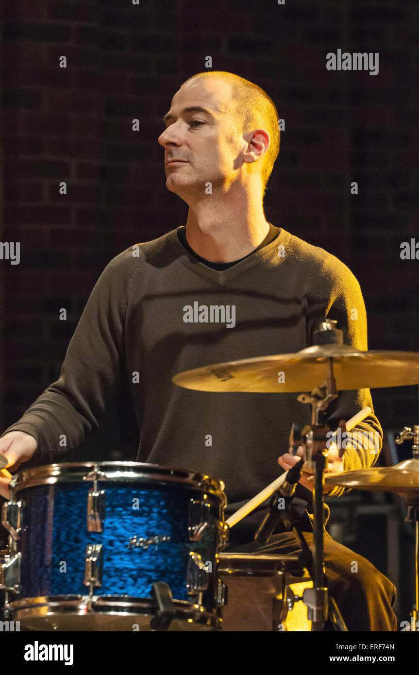 E drums hi-res stock photography and images - Alamy